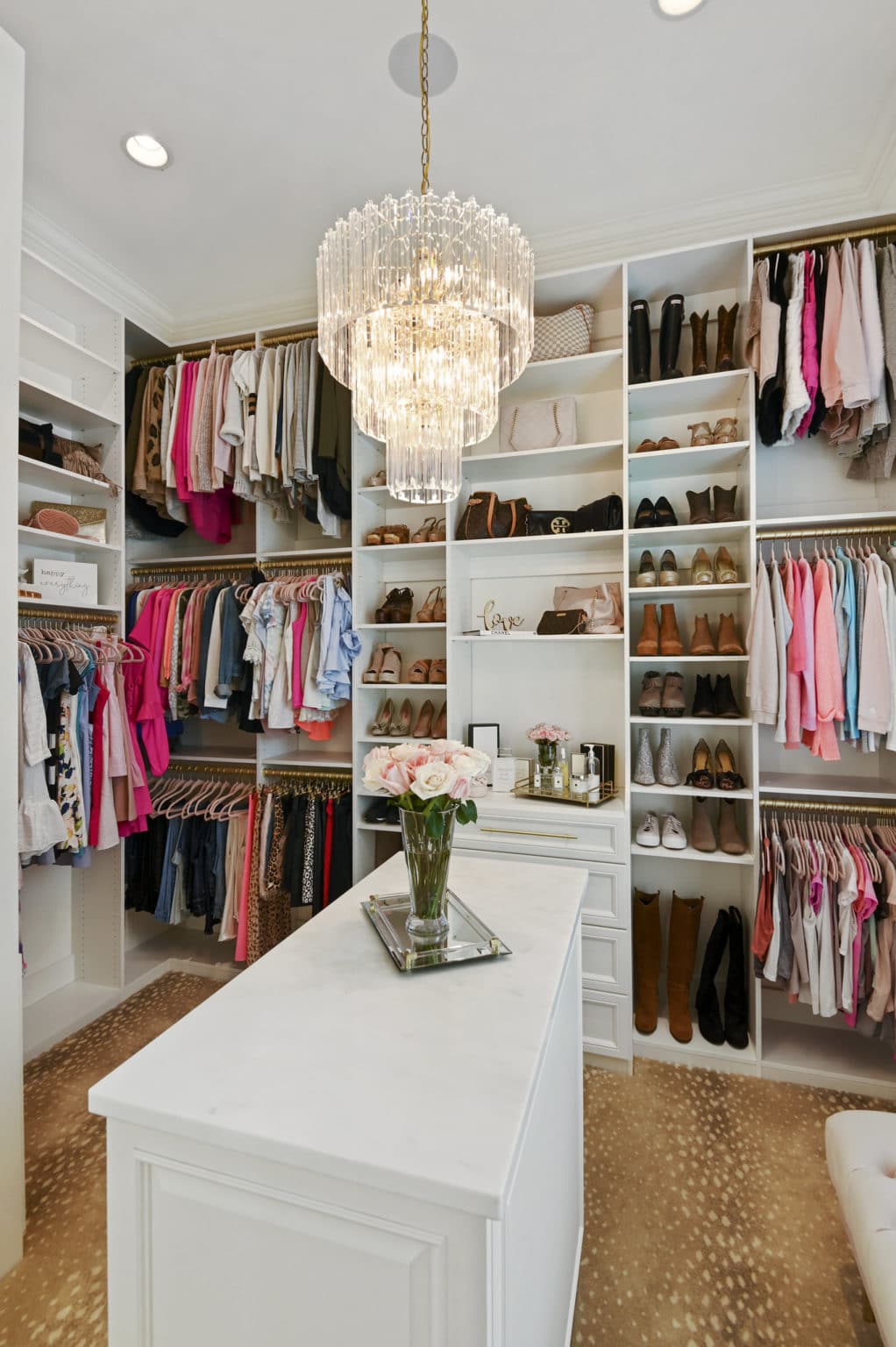 Standard Closet Size: Best Dimensions for Optimal Storage
