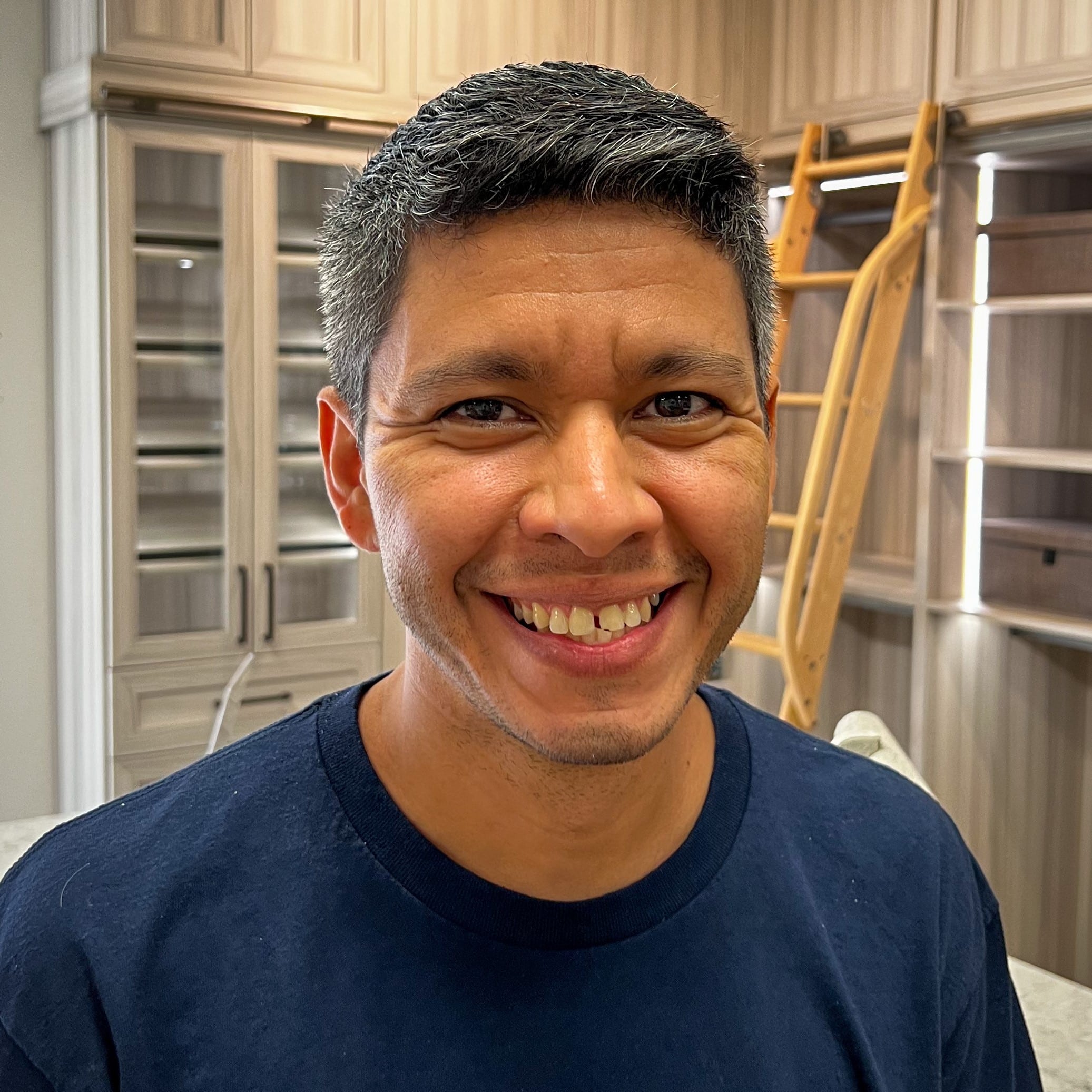 Samuel Lazaro - Ruffino Custom Closets